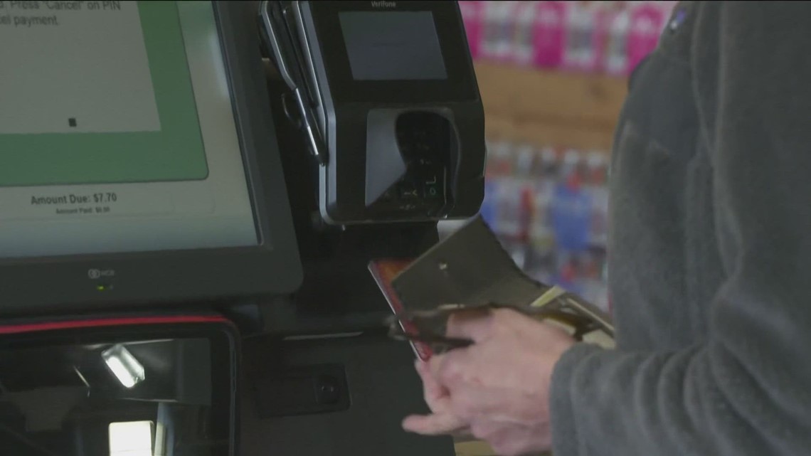 Credit card late fees now capped at $8 | ktvb.com