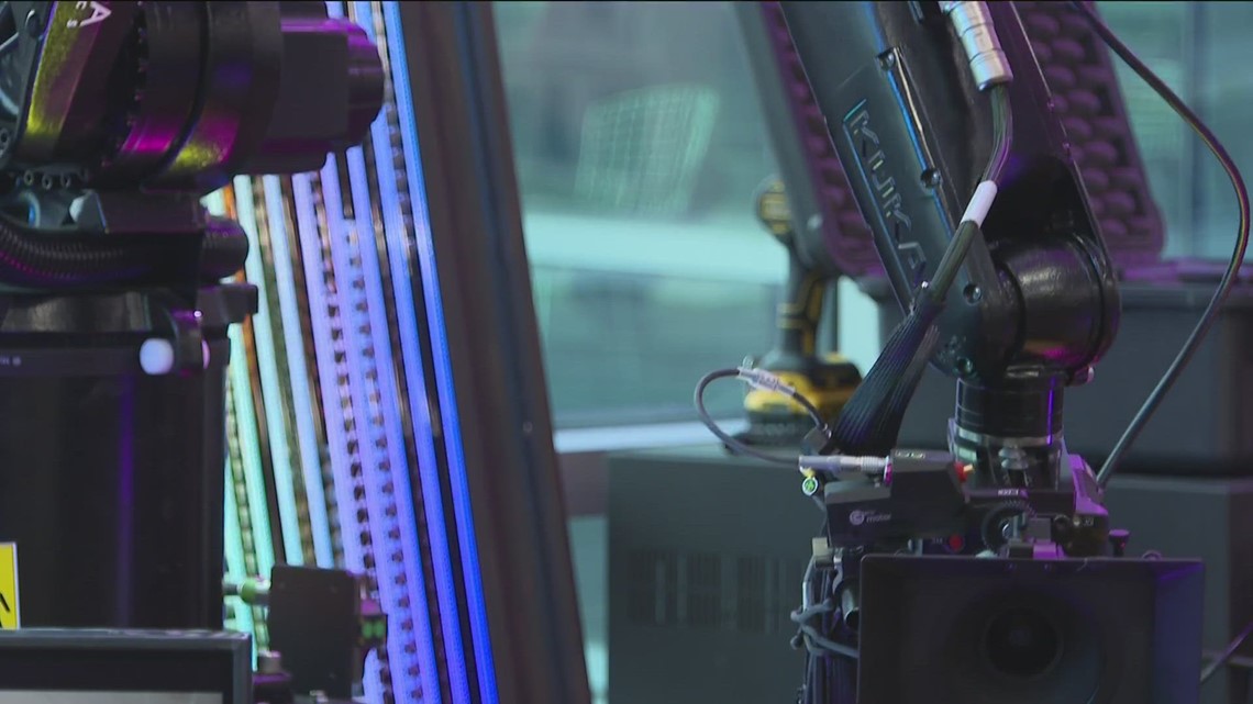 Cinematic Robot shows off 'the future of filming' at Treefort | ktvb.com