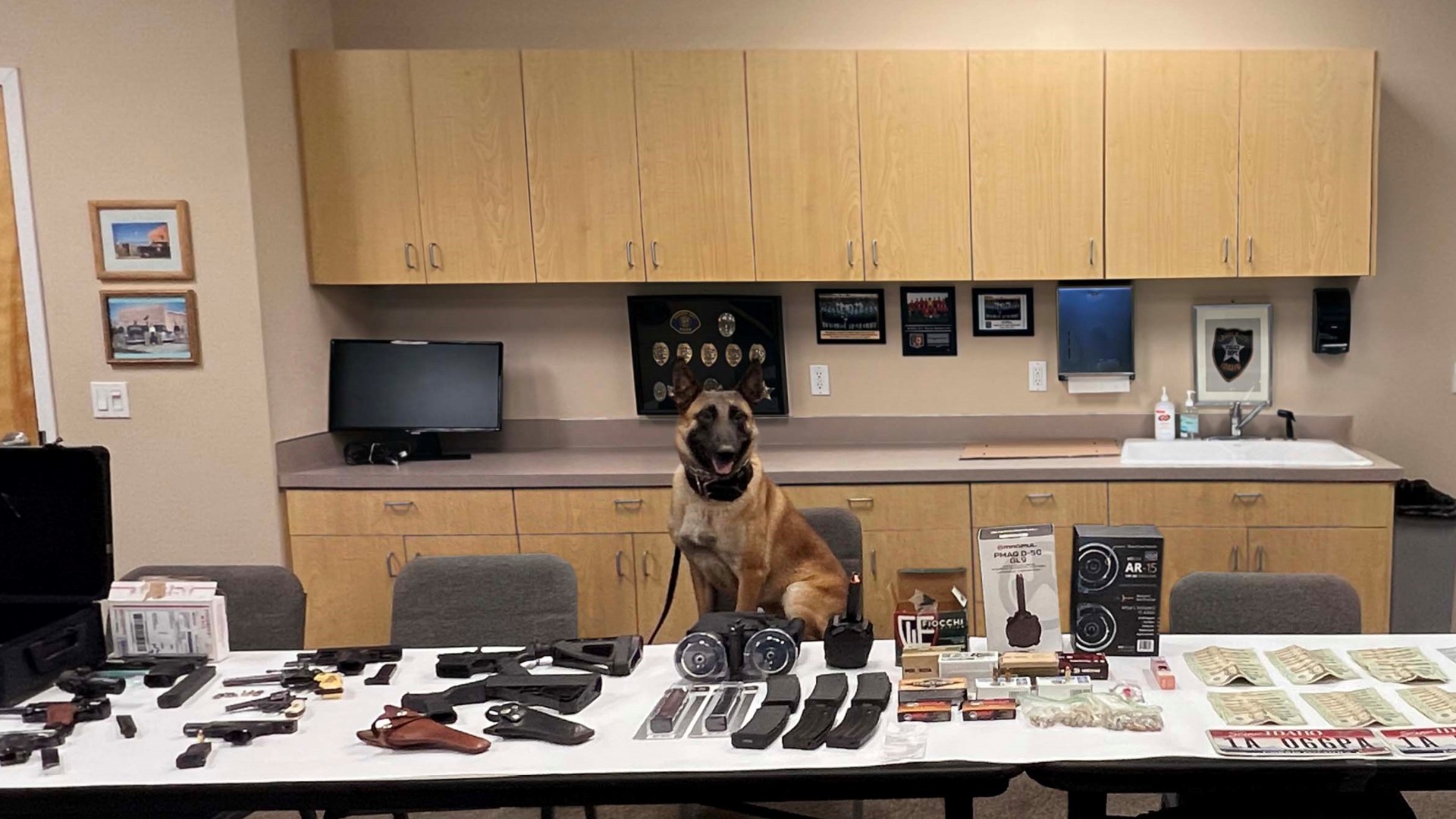 Meth, cocaine and seven handguns seized in Garden City Idaho bust ...