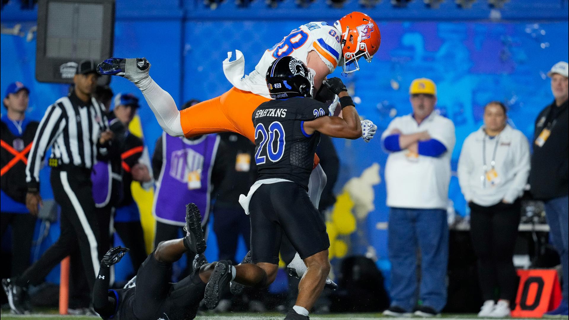 Jeanty powers No. 13 Boise State to 42-21 win at San Jose State | ktvb.com
