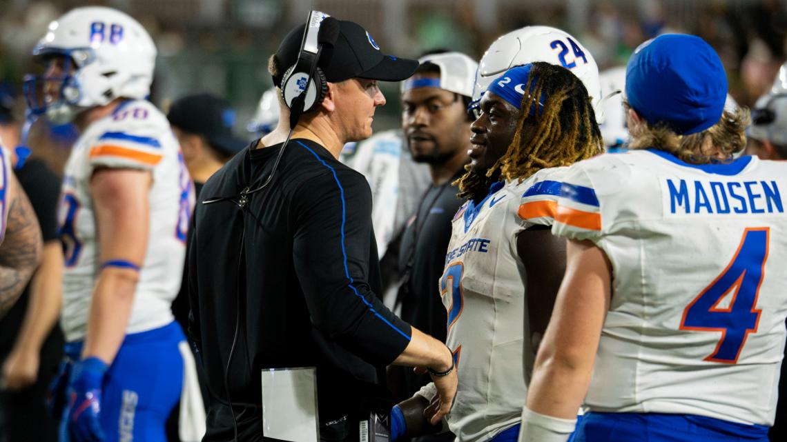 Jeanty runs for 217 yards as No. 17 Boise State beats Hawaii 28-7 ...