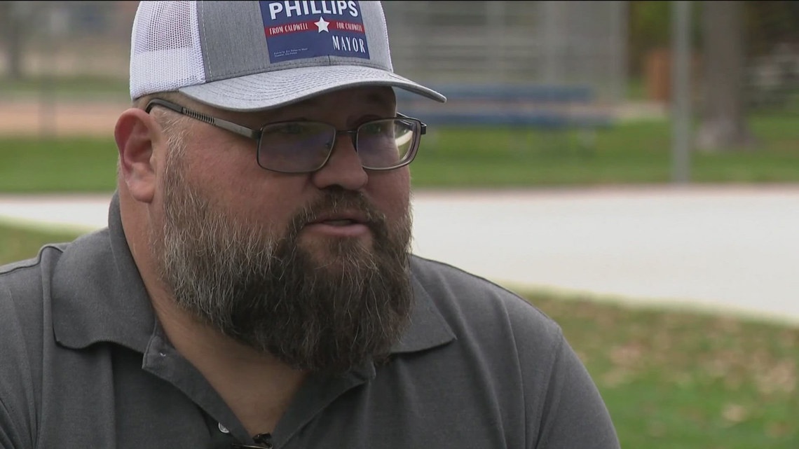 Security contractor detained with his family and staff during Wilder ...