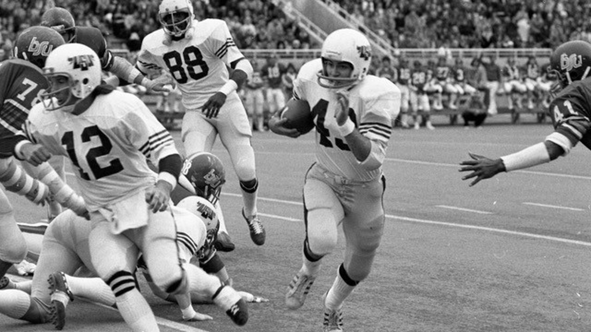 This Day In Sports - Louie Giammona lays it on the Broncos | ktvb.com