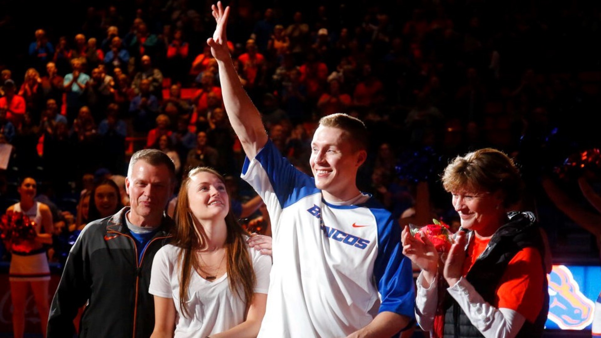 This Day In Sports: Reid keys the Broncos’ raining of threes | ktvb.com