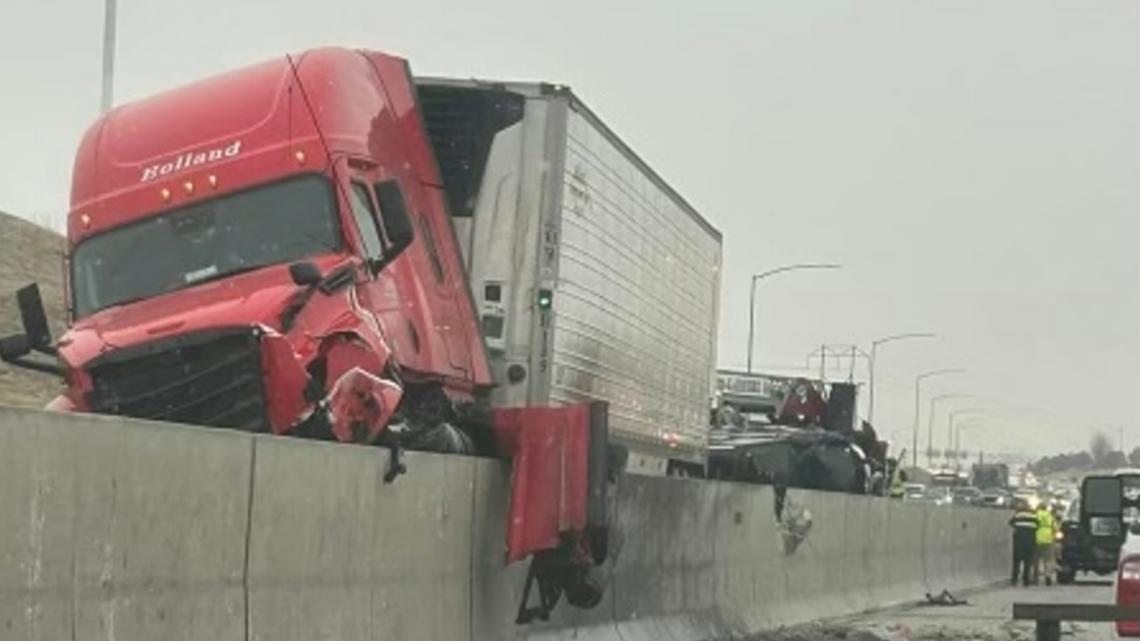 Semi-truck crash prompts eastbound I-84 closure in eastern Oregon | ktvb.com