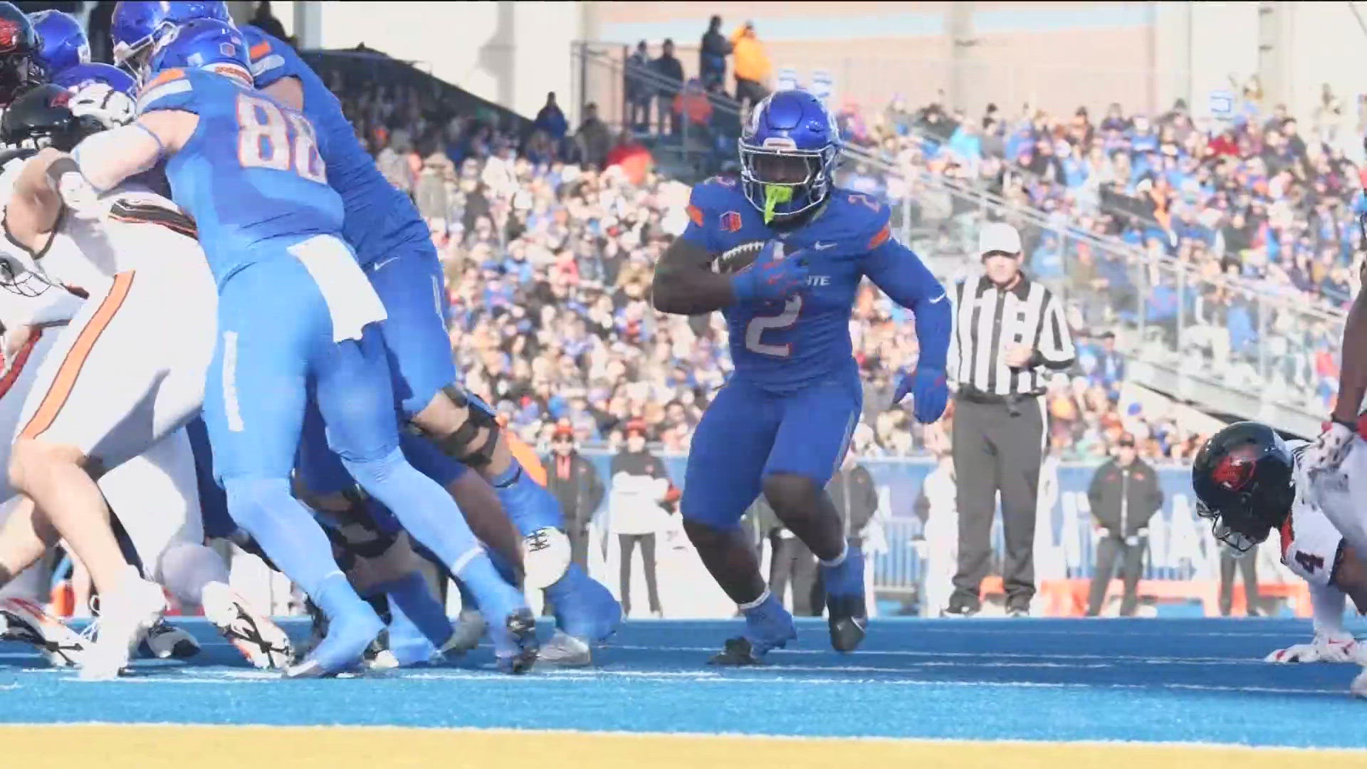 Boise State football: Ashton Jeanty wins 2024 Earl Campbell Tyler Rose Award | ktvb.com