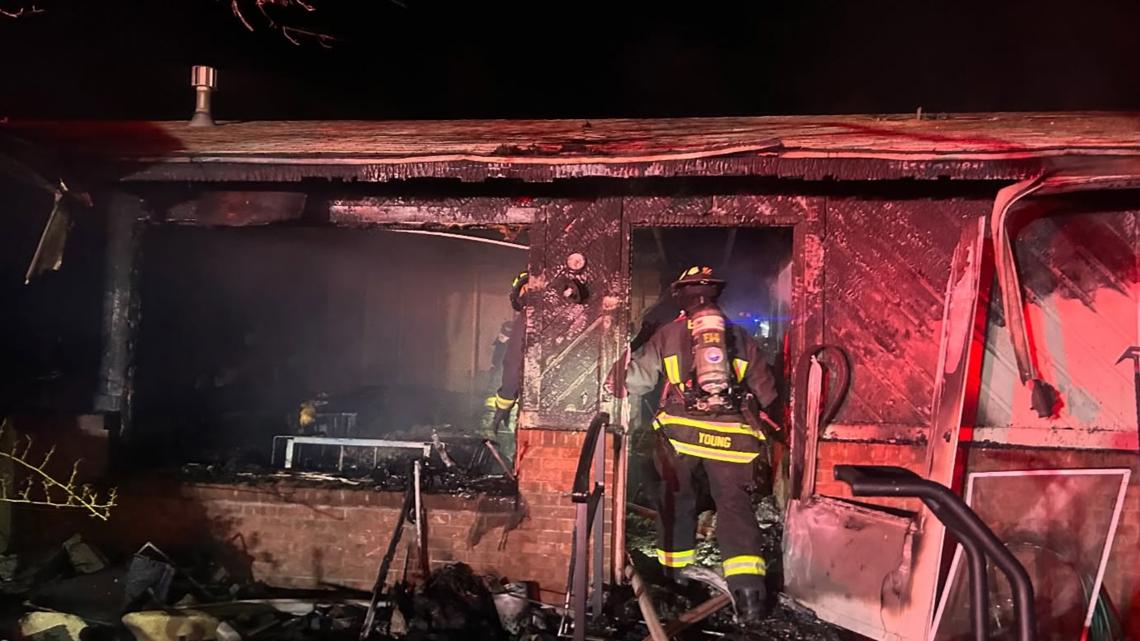 Fire erupts in Boise home near Cole Road | ktvb.com
