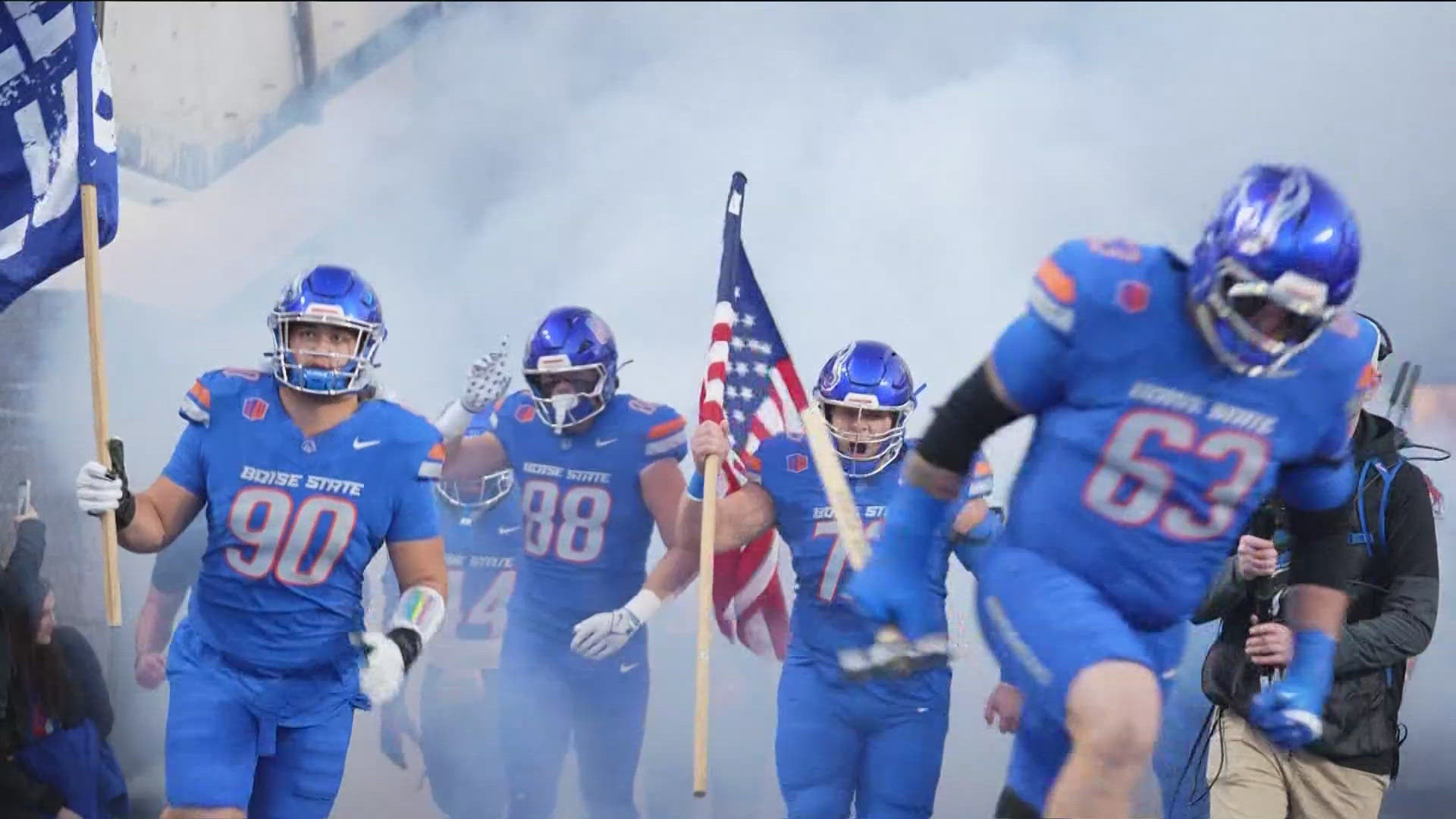 Hong Kong firefighters make final search for survivors after apartment ...
