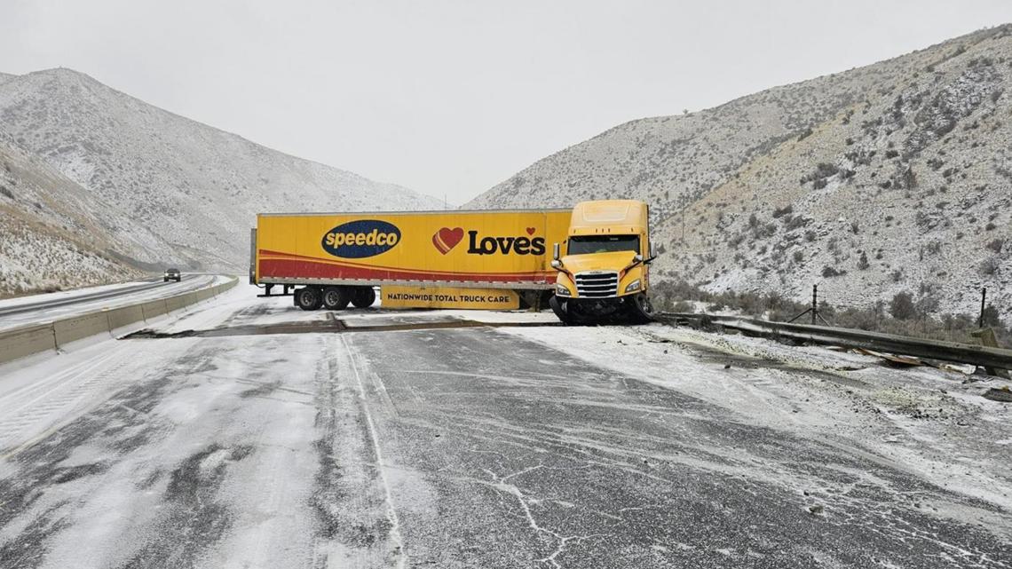 Semi-truck crash prompts eastbound I-84 closure in eastern Oregon | ktvb.com