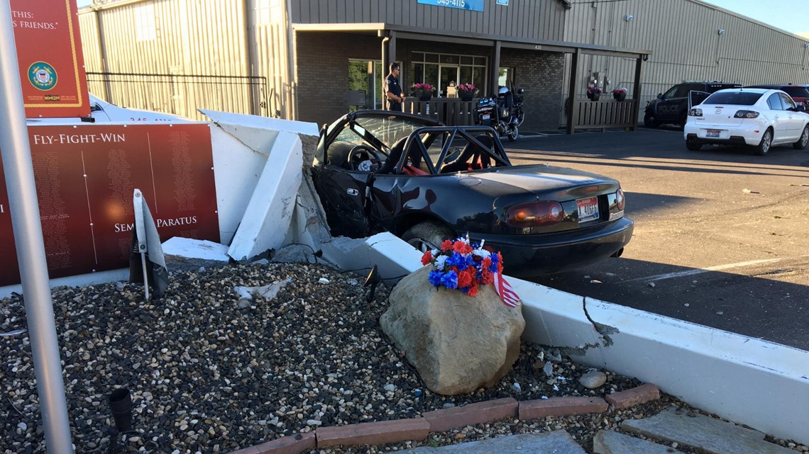 'It's become a community icon': Veterans memorial to be rebuilt after ...