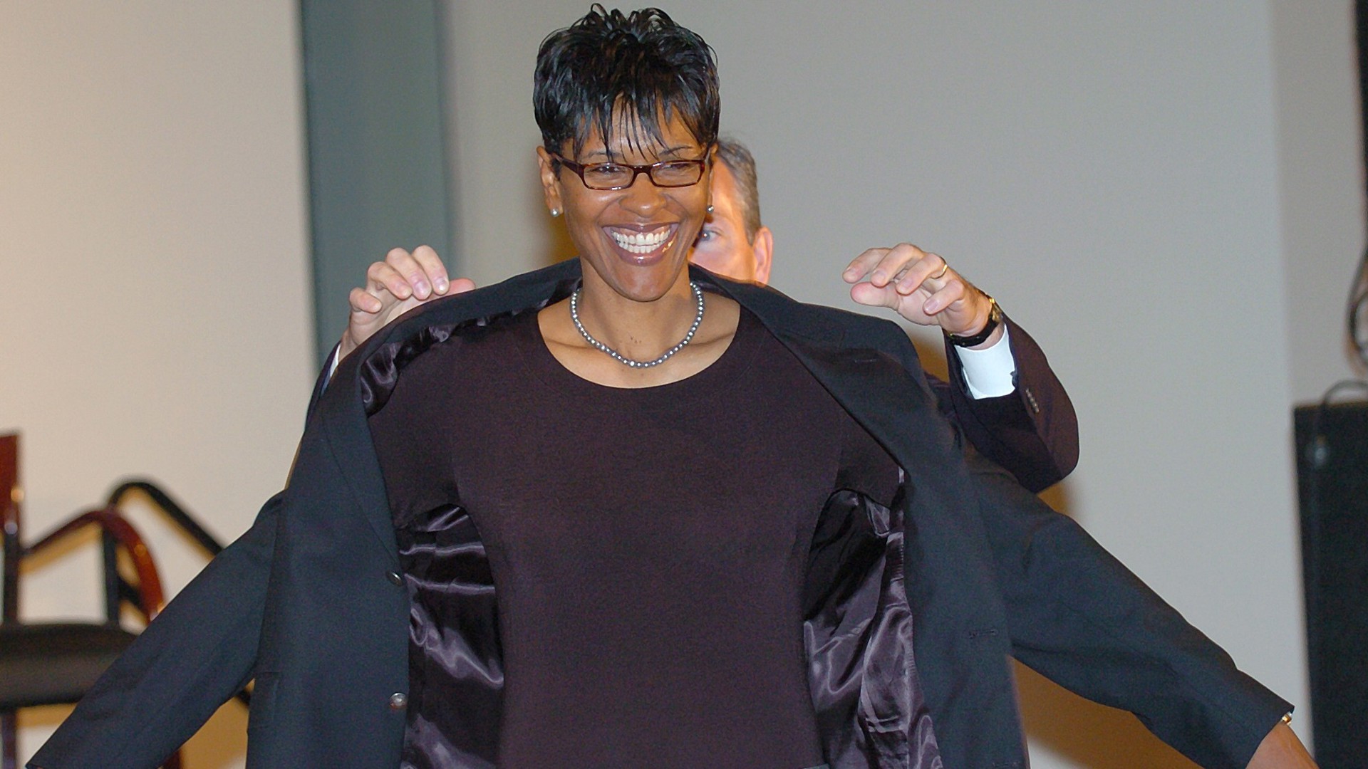 This Day In Sports: The first female Harlem Globetrotter | ktvb.com