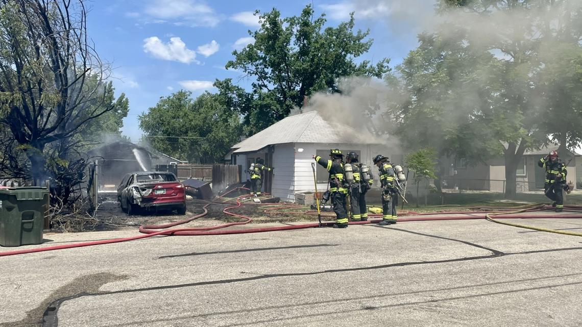 MFD: Fire jumps from two burning vehicles, damaging Meridian home ...