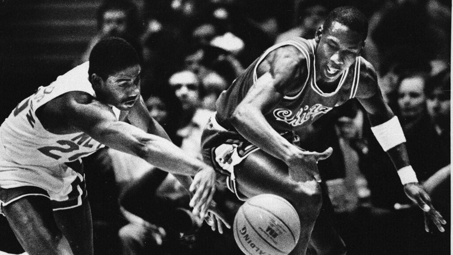 This Day in Sports: Michael Jordan taking flight in NBA | ktvb.com