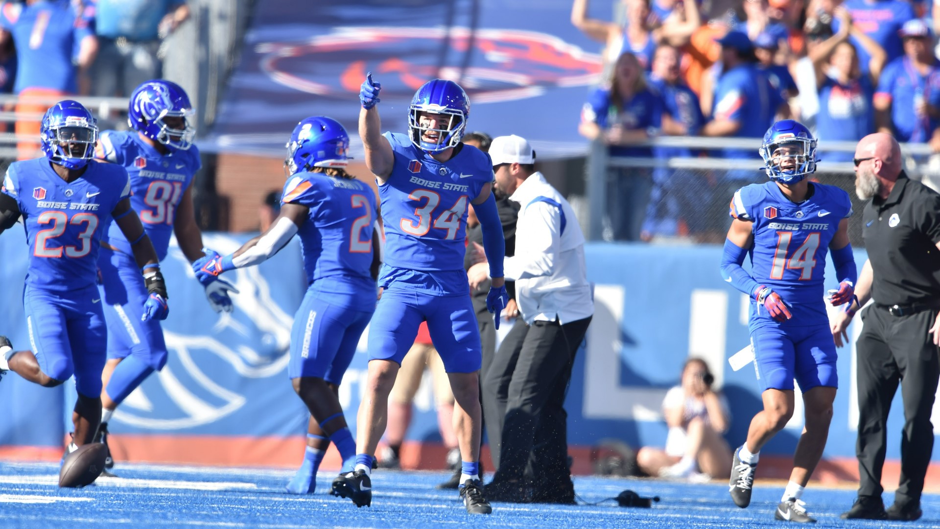 Boise State falls to UCF 18-16 on last-second field goal | ktvb.com