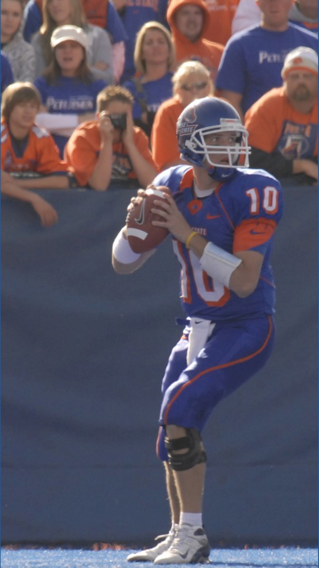 This Day In Sports: Tharp throws with surgical efficiency | ktvb.com