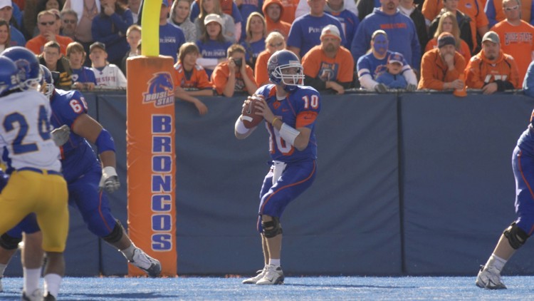 This Day In Sports: Tharp throws with surgical efficiency | ktvb.com