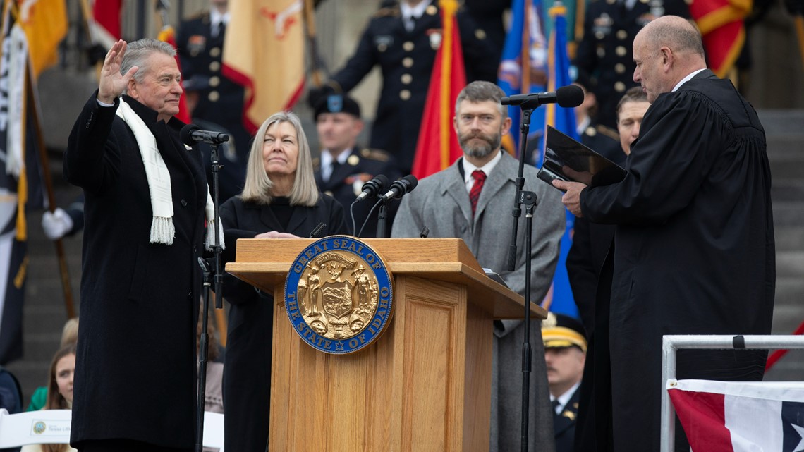 Gov. Little, constitutional officers take oath of office at Idaho ...