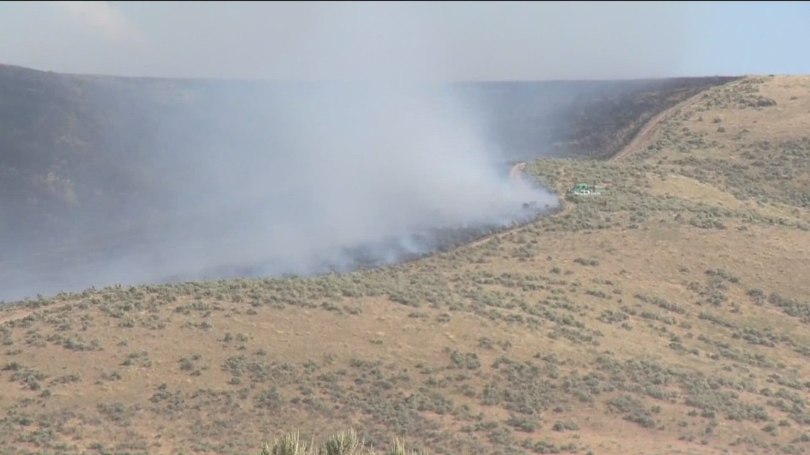 BLM crews contain 700-acre fire southeast of Boise | ktvb.com