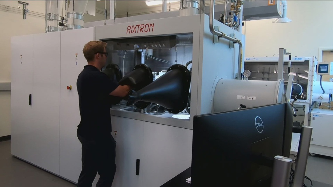 Boise State unveils new semiconductor machine, first of its kind for a ...