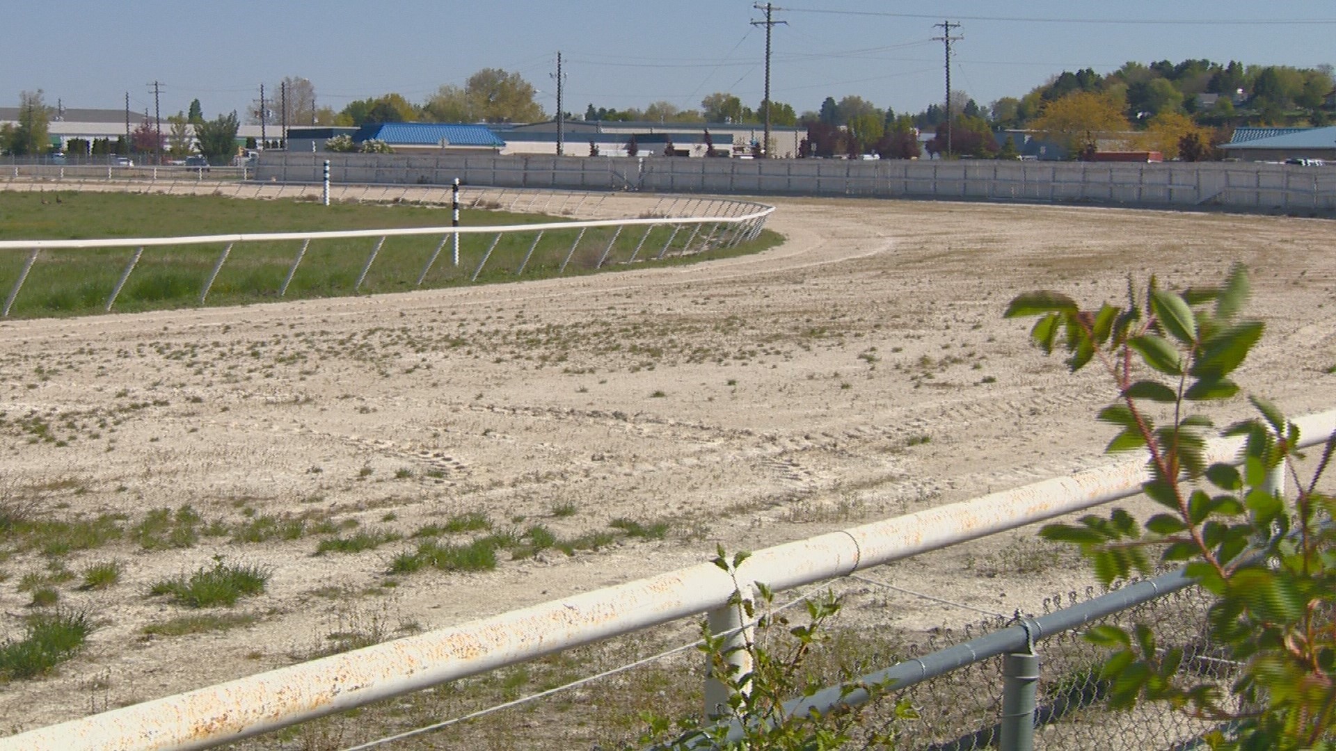 Horse racing finished at fairgrounds, Ada County Commission says | ktvb.com