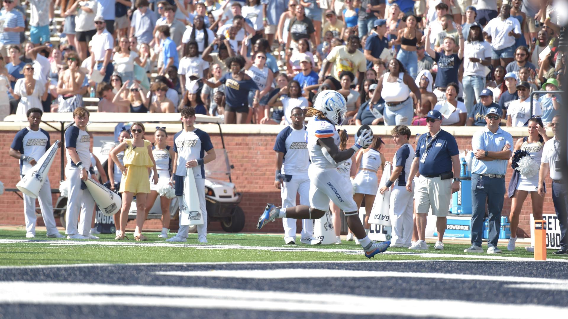 Boise State outlasts Georgia Southern 56-45 behind Jeanty's 6 TDs ...