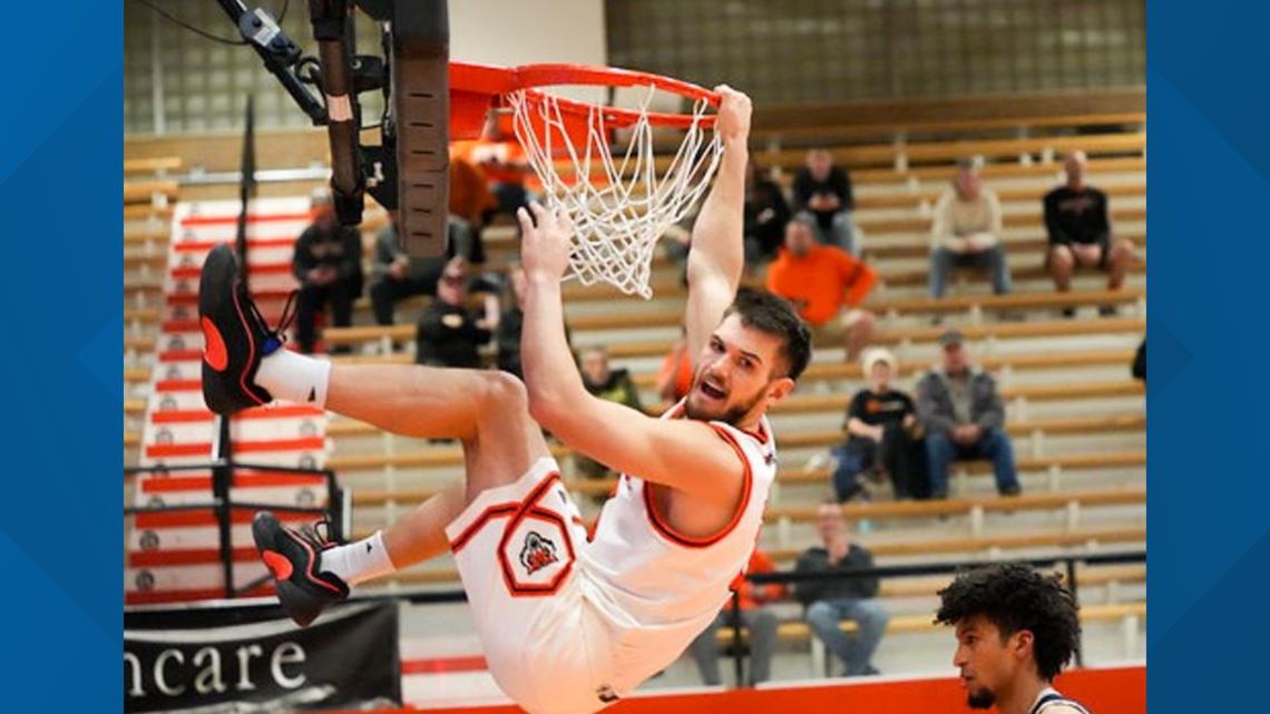 Jake O'Neil's unique path to become one NCAA's best rebounders | ktvb.com