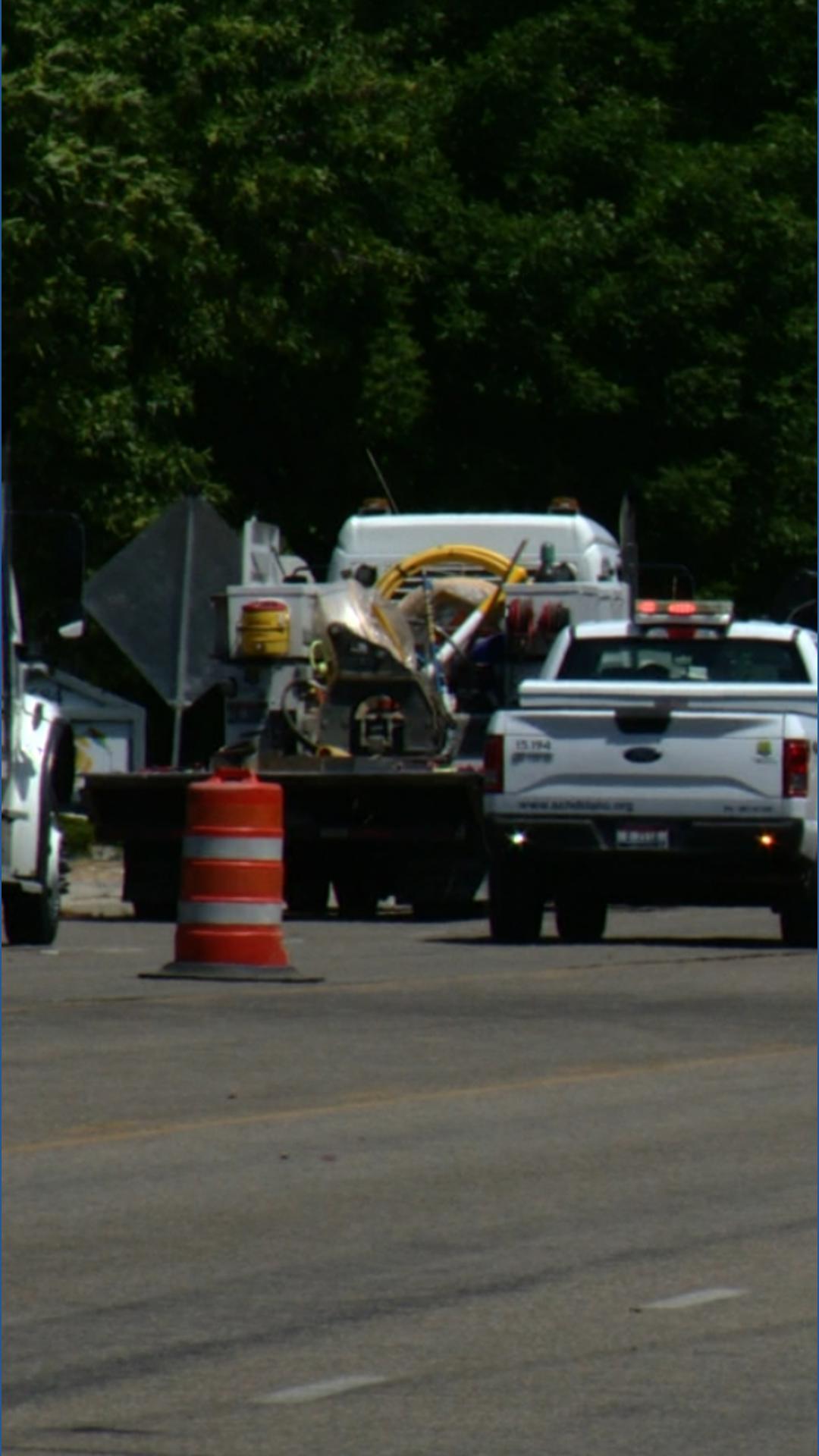 Section of Overland Road in Boise closes due to potential gas leak ...