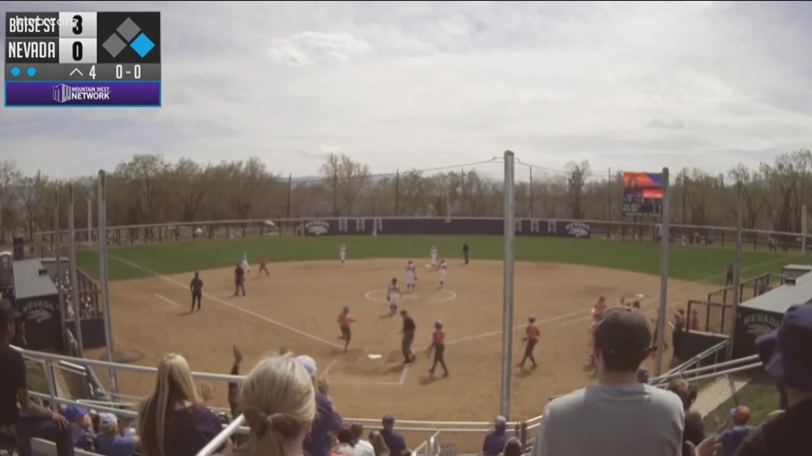 Boise State Girl's softball team continue winning streak | ktvb.com