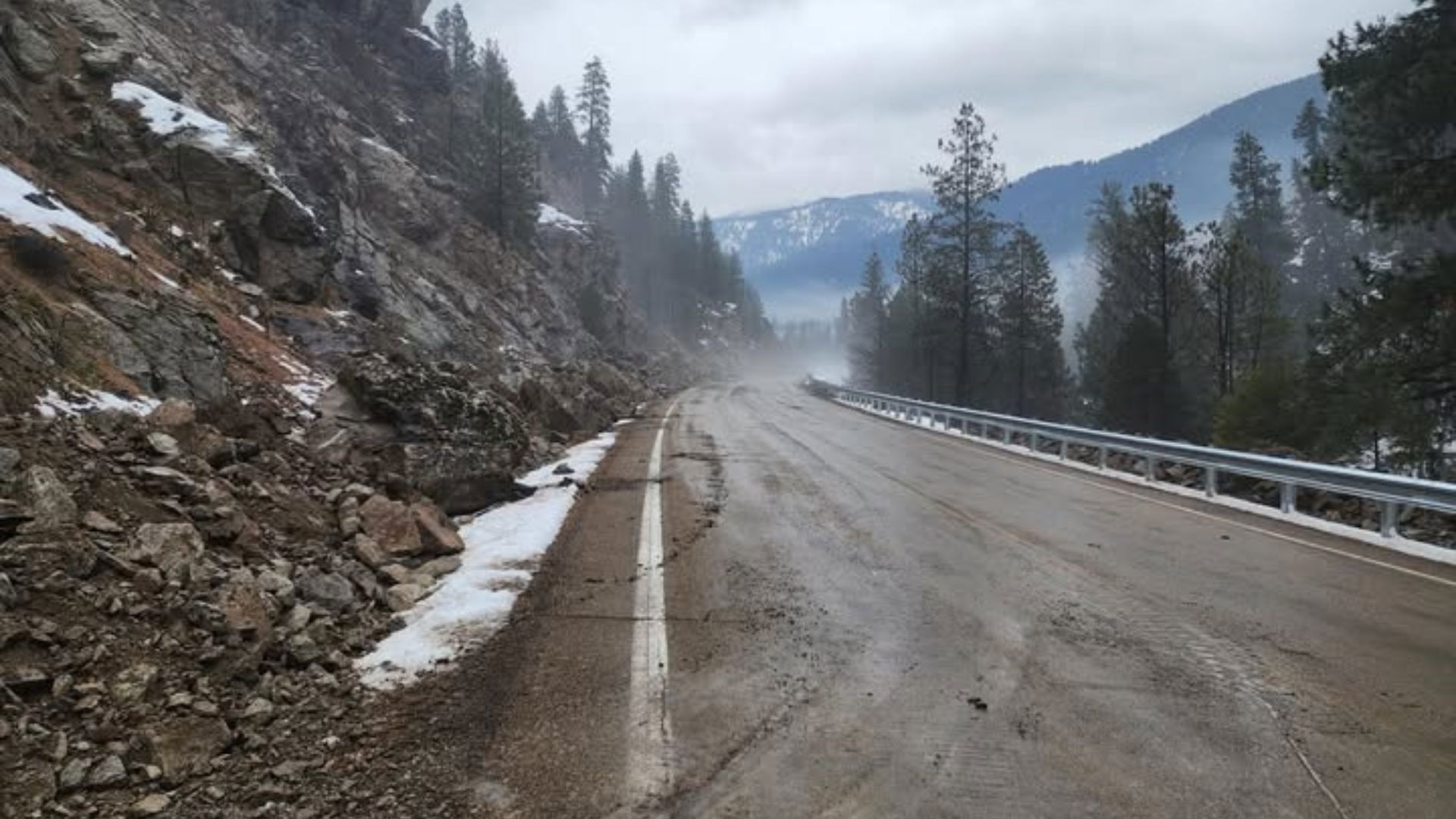 State Highway 21 reopens after rockslide prompted closure | ktvb.com