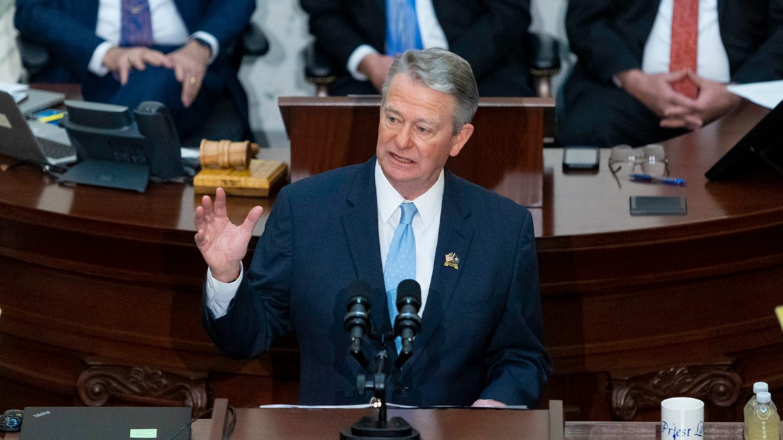 Idaho governor signs 'harmful materials' library bill into law | ktvb.com