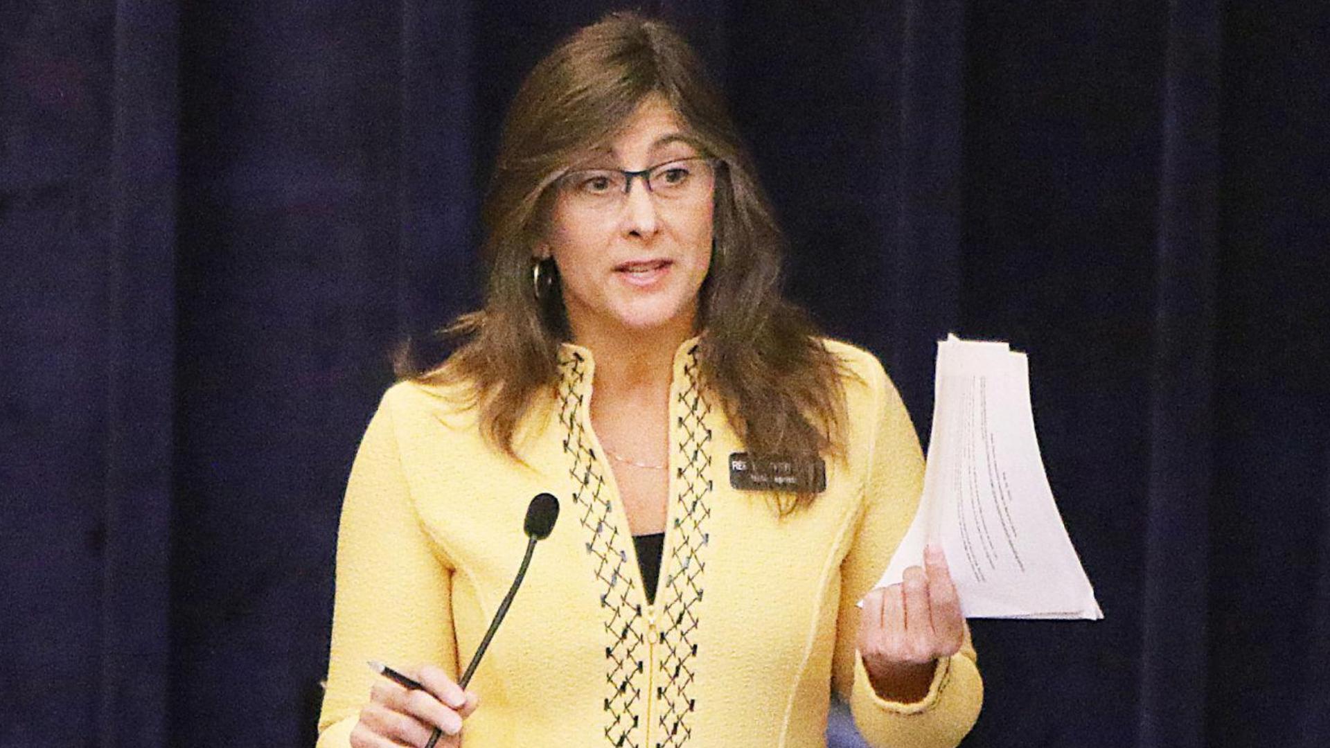 Committee introduces bill asking Supreme Court to reconsider same-sex marriage | ktvb.com