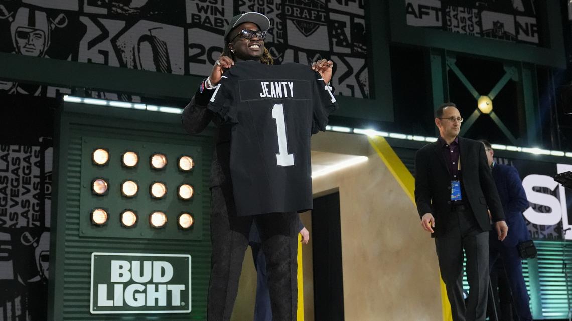 Las Vegas Raiders select Ashton Jeanty with No. 6 pick in NFL Draft | ktvb.com