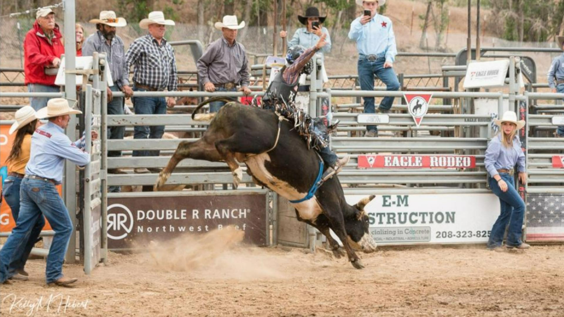 'The best small town throw down around': Eagle Rodeo returns | ktvb.com