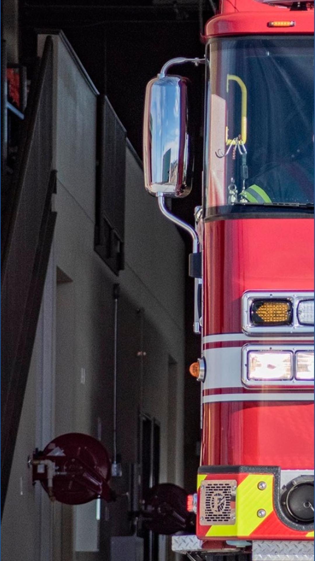 Idaho National Guard extinguishes brush fire inside solar farm | ktvb.com