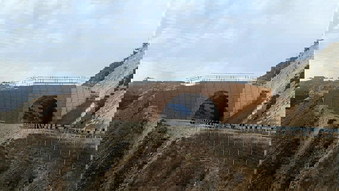 Idaho’s first wildlife overpass wins national award | ktvb.com