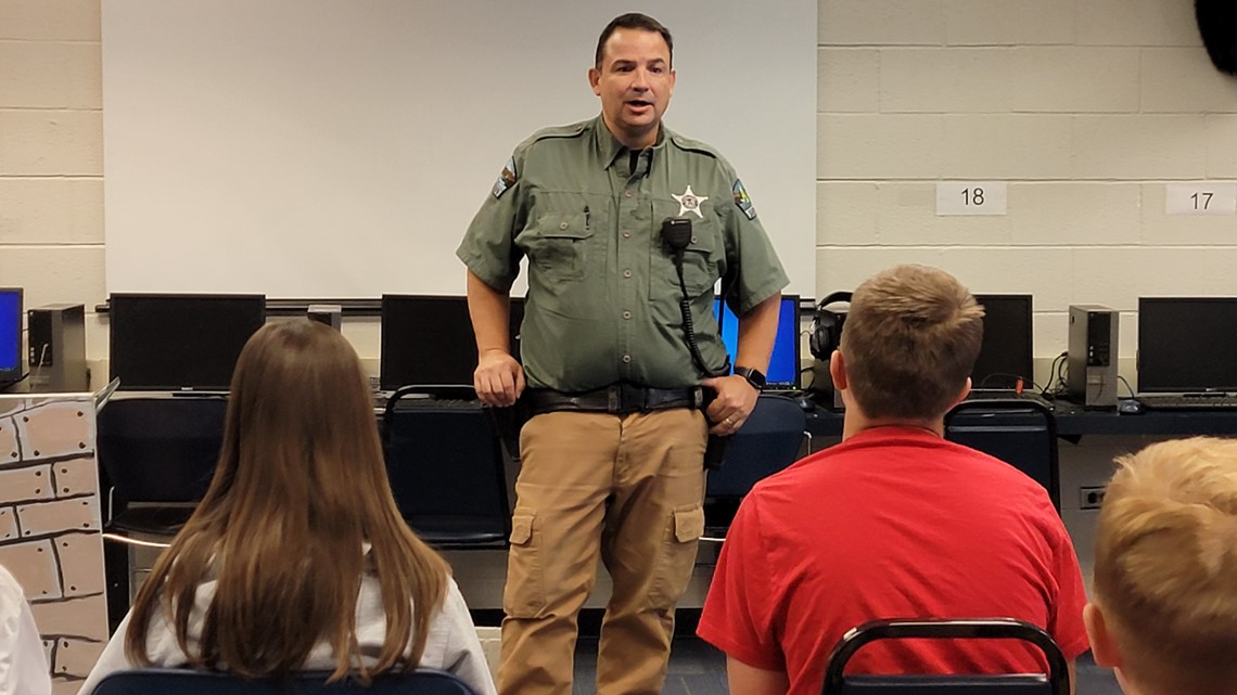 Idaho Resource Officer dedicated to helping parents raise kids | ktvb.com