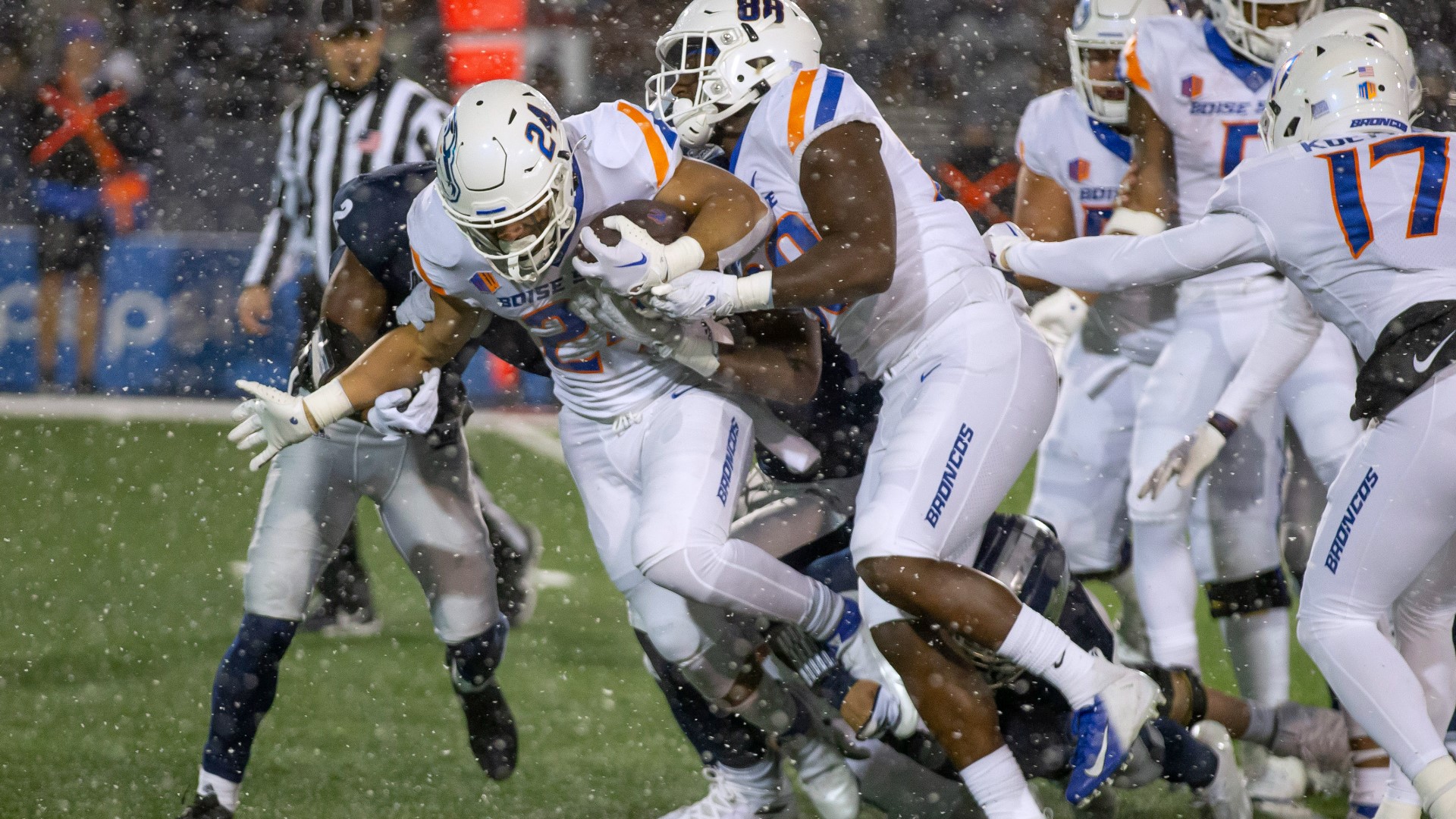 Boise State routs Nevada 41-3 in snowy Reno | ktvb.com