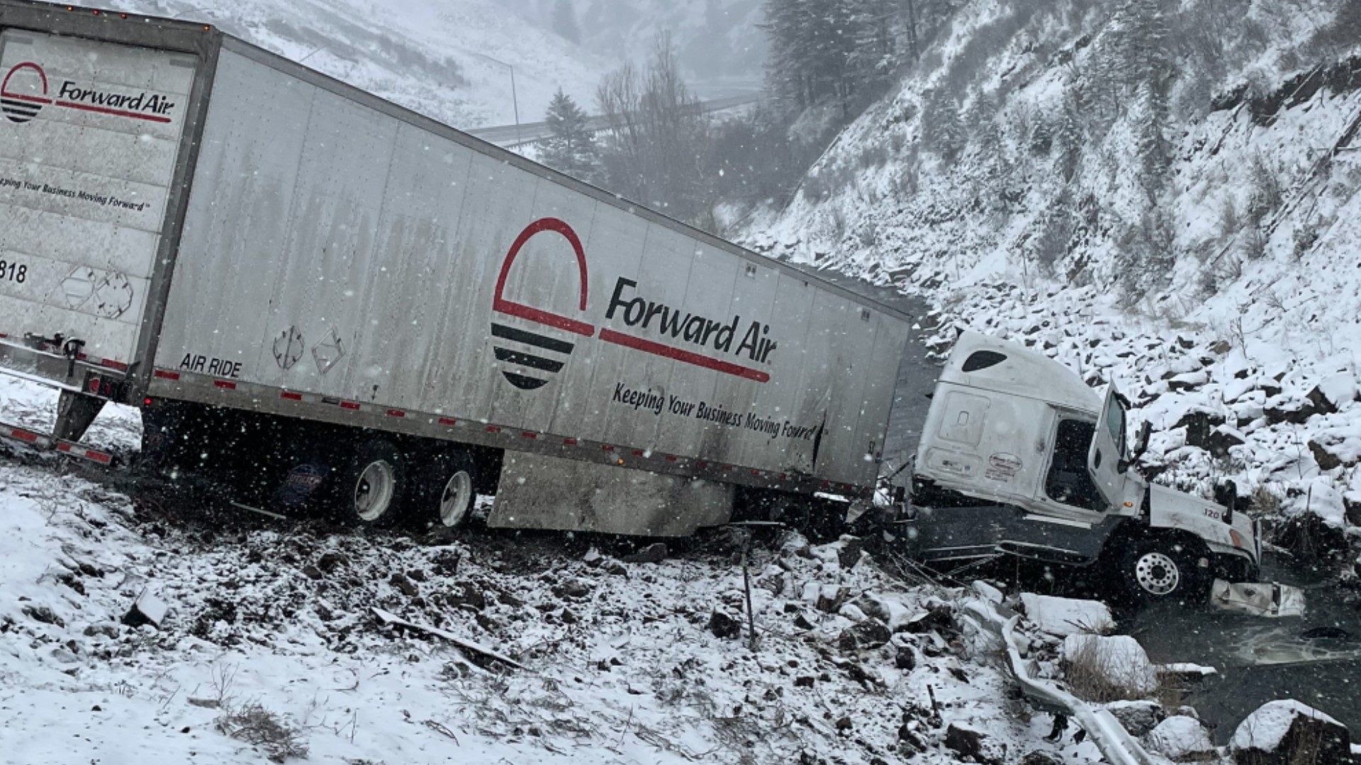 Westbound I-84 Reopened at Baker City | ktvb.com