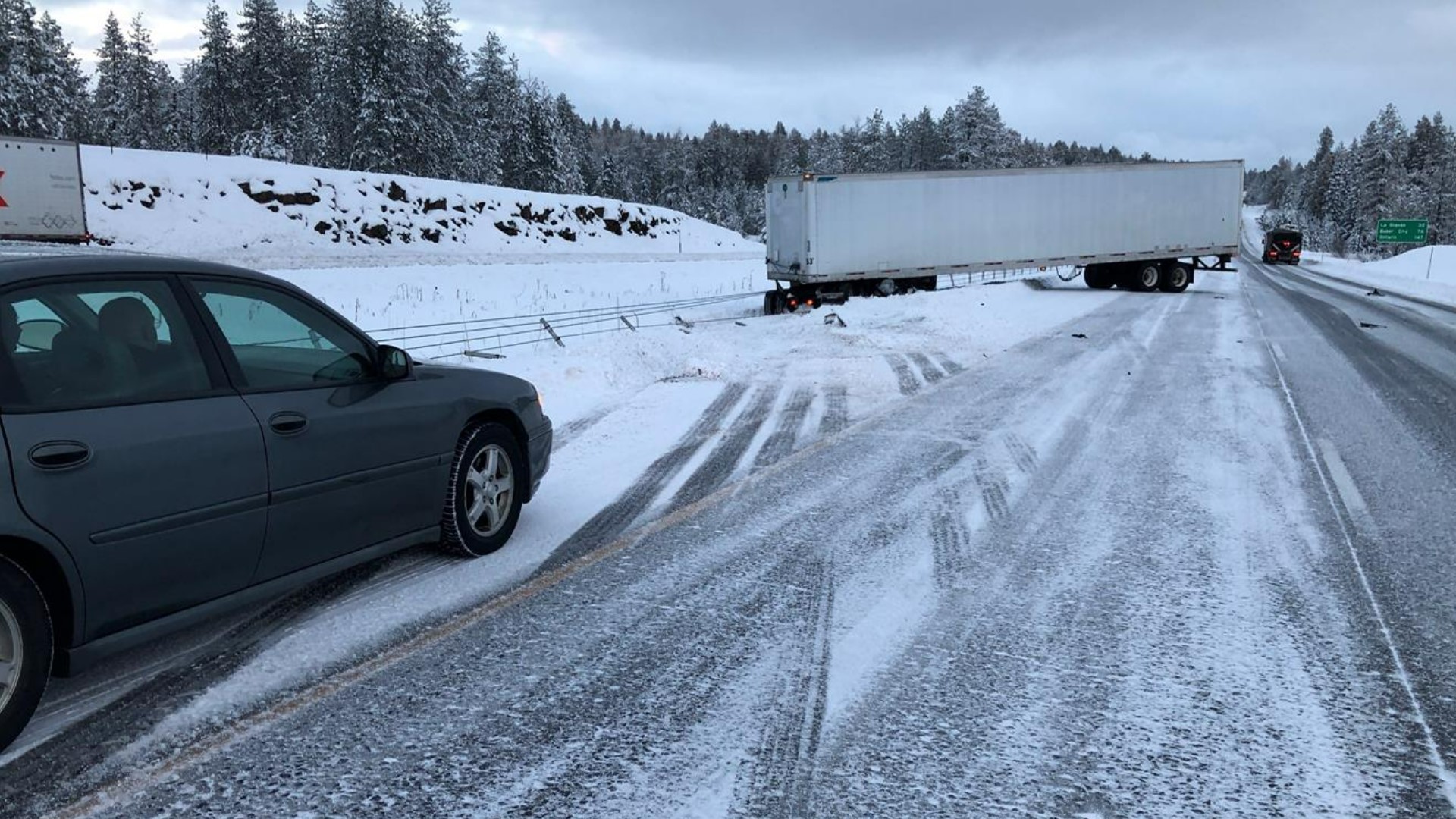 I-84 closed between La Grande and Pendleton | ktvb.com