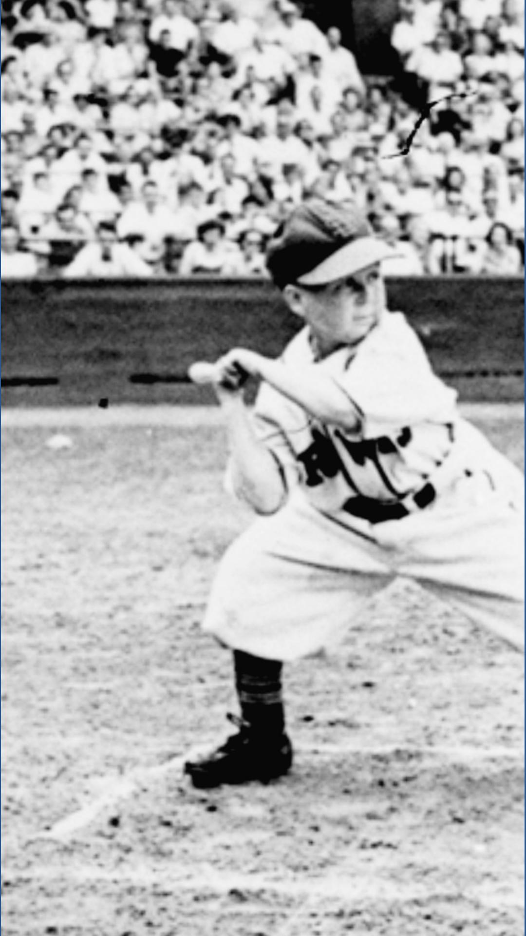 This Day In Sports - Bill Veeck’s first big baseball stunt | ktvb.com