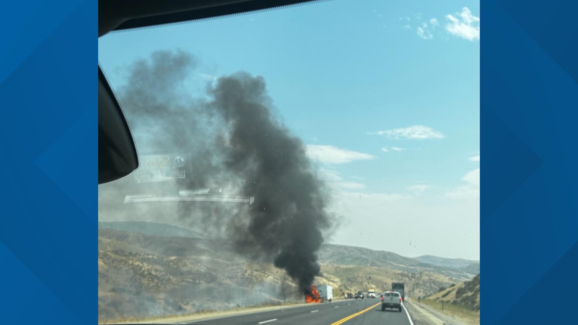 Grass fire prompts closure of Highway 55 north of Avimor | ktvb.com