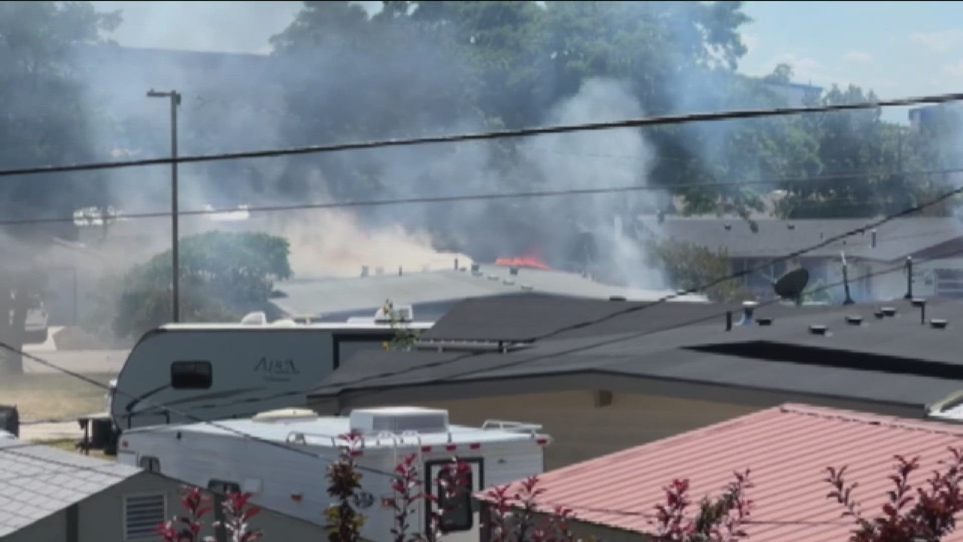 Crews extinguish backyard fire in Boise that spread to a home | ktvb.com