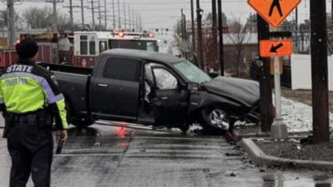 4 hospitalized after head-on collision in Jerome | ktvb.com