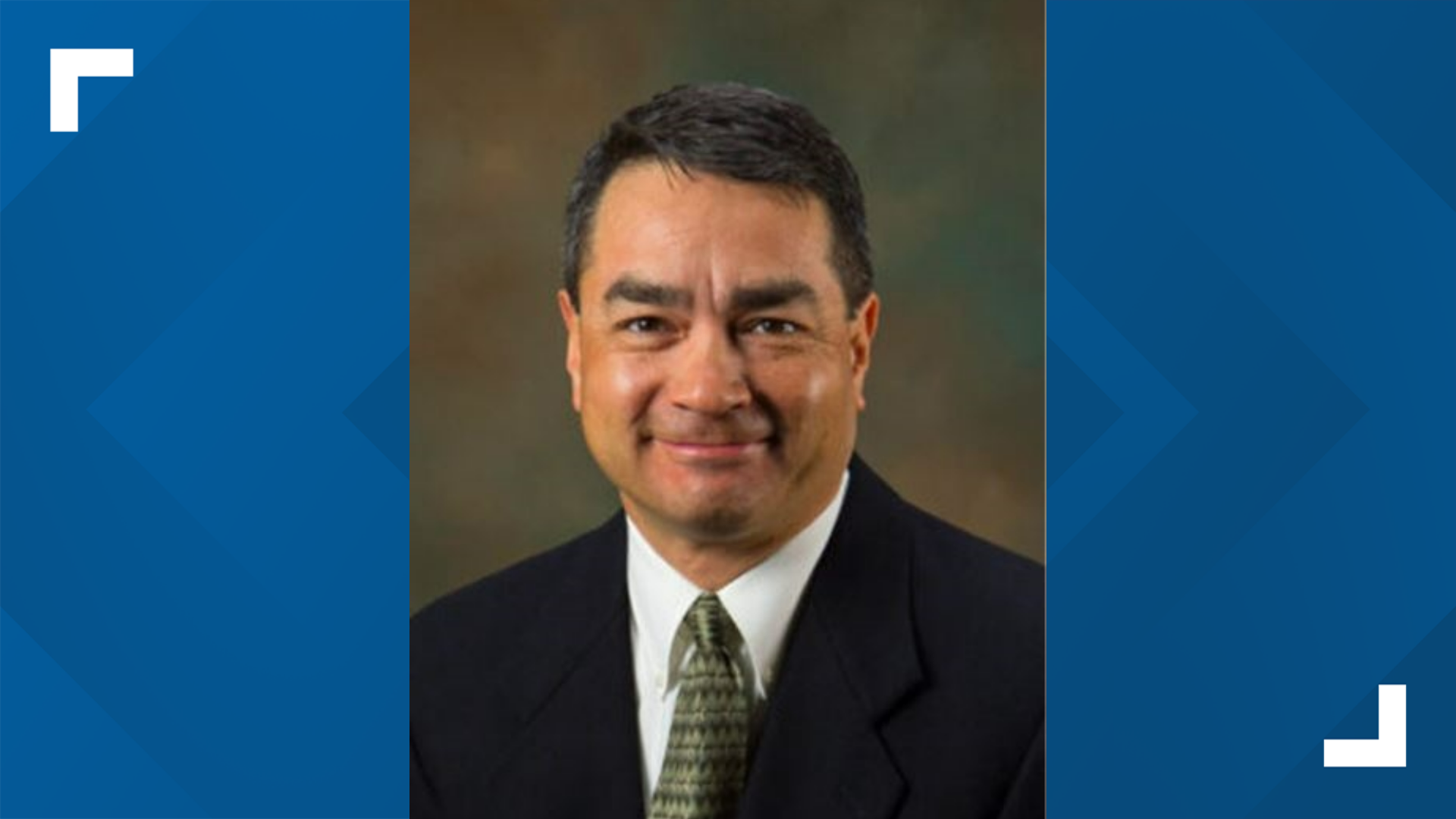 Co-founder of group that tried to dissolve local library district files ...