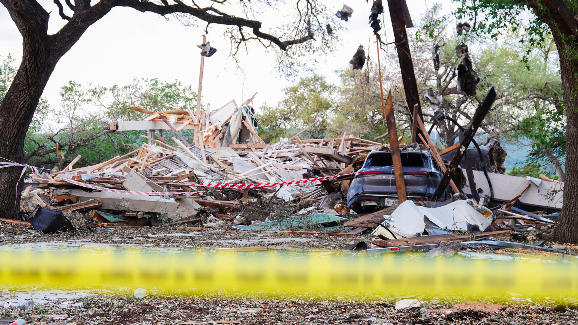 Austin house explosion injures 6, damages 24 homes | ktvb.com