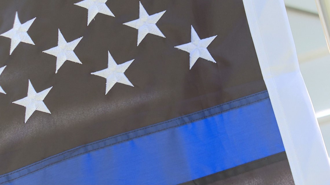 Boise interim police chief banned public display of Thin Blue Line ...