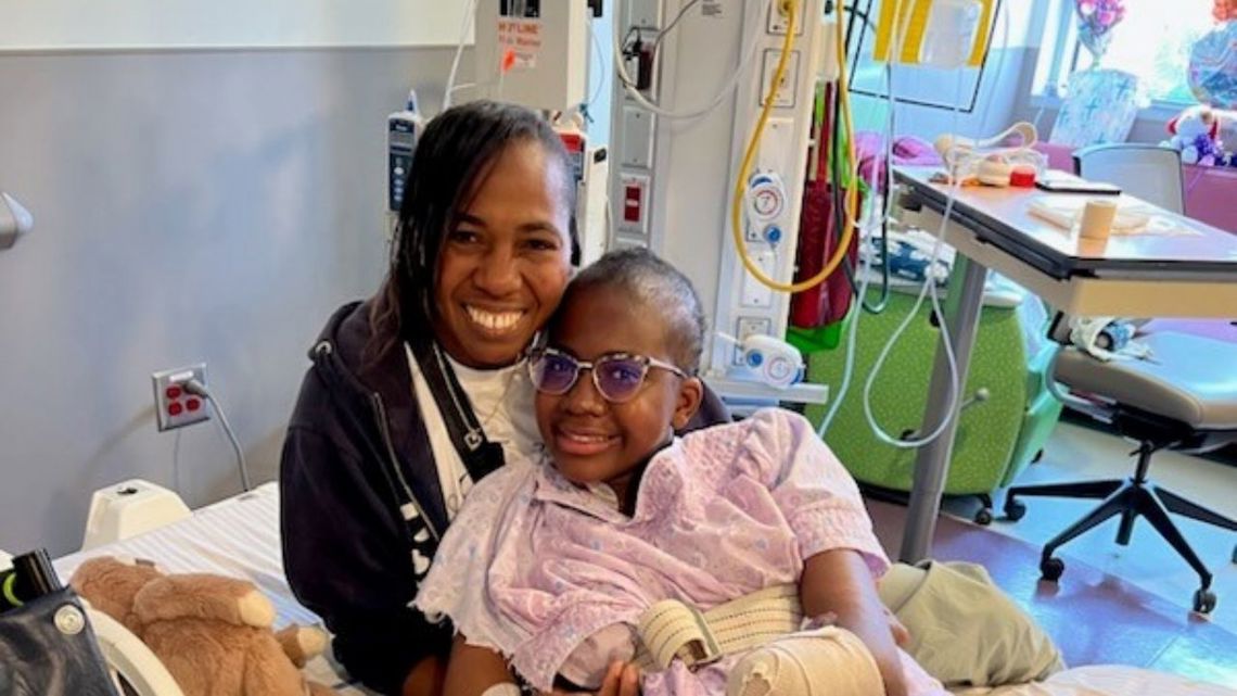 Teen survives sepsis, four amputations and makes it to prom as queen ...